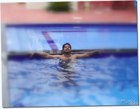 Inside MJ's Mind: Manoj : The Game in Billa Swimming Pool Style